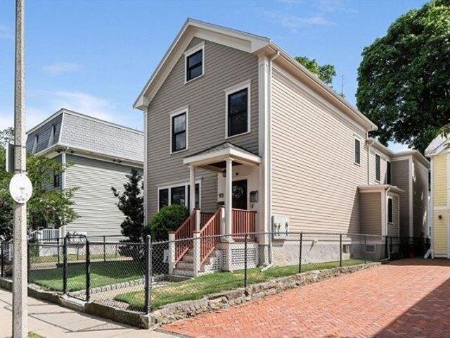 condo with 3 bedroom, Boston MA ES105231521
