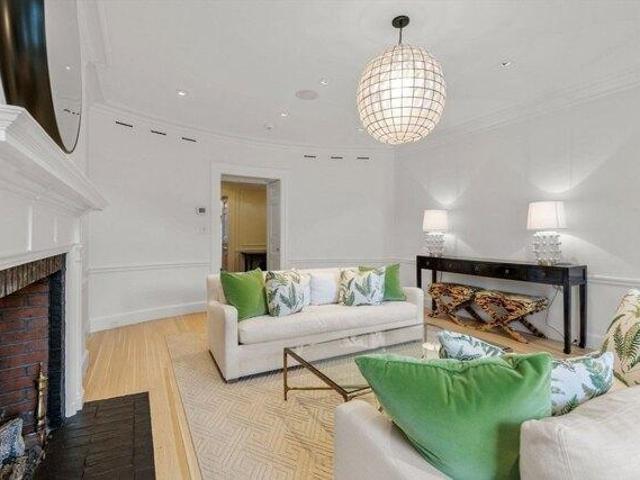 condo with 3 bedroom, Boston MA ES105240709