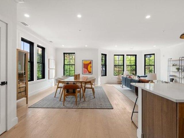 condo with 3 bedroom, Boston MA ES105351853