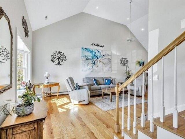 condo with 3 bedroom, Bourne MA ES103499141