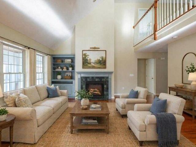 condo with 3 bedroom, Bow NH DS102762901