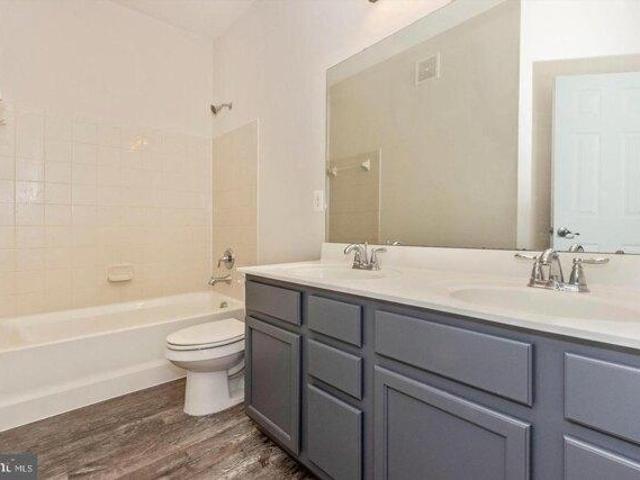 condo with 3 bedroom, Bowie MD DS103601174