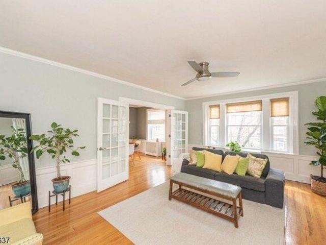 condo with 3 bedroom, Bloomfield NJ ES102824968