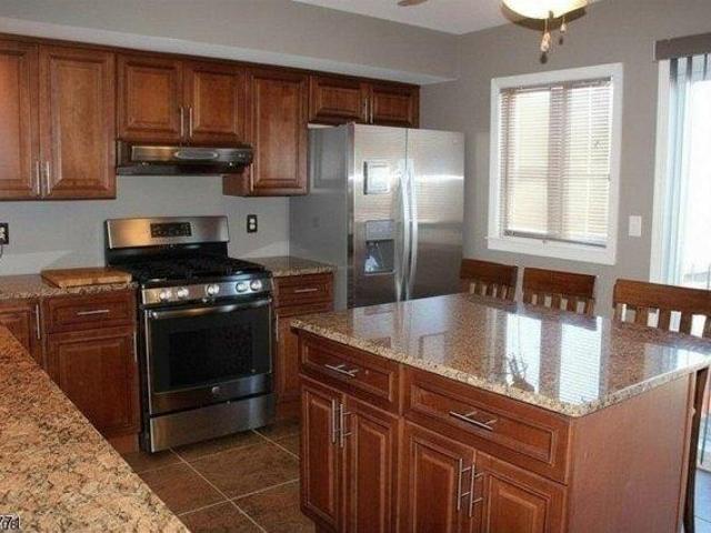 condo with 3 bedroom, Bloomingdale NJ ES103158849