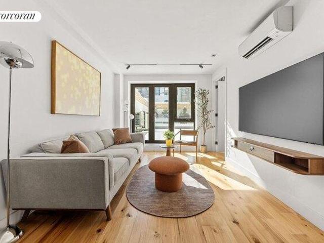 condo with 3 bedroom, Brooklyn NY DLS102562607