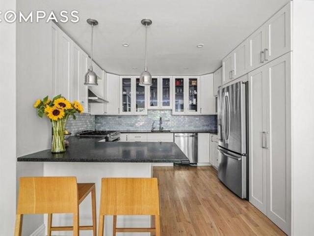 condo with 3 bedroom, Brooklyn NY ES103603376