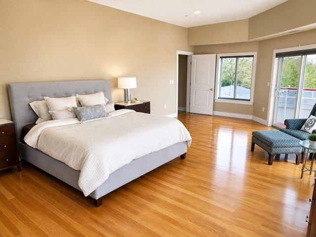 condo with 3 bedroom, Brookline MA DS102670996