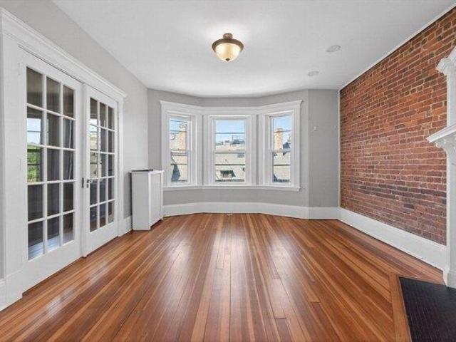 condo with 3 bedroom, Brookline MA DS102279940