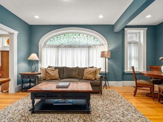 condo with 3 bedroom, Brookline MA DS103434077