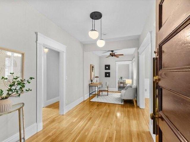 condo with 3 bedroom, Brookline MA DS103248577