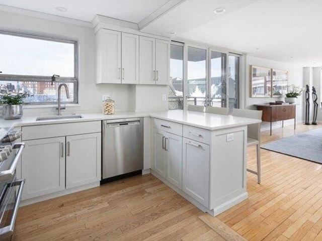 condo with 3 bedroom, Brookline MA ES103250166