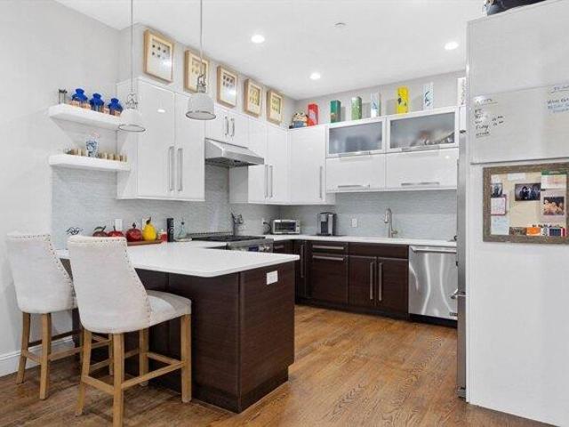 condo with 3 bedroom, Brookline MA ES104811842
