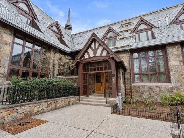 condo with 3 bedroom, Brookline MA ES104834797