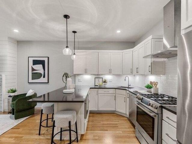 condo with 3 bedroom, Brookline MA ES104188167