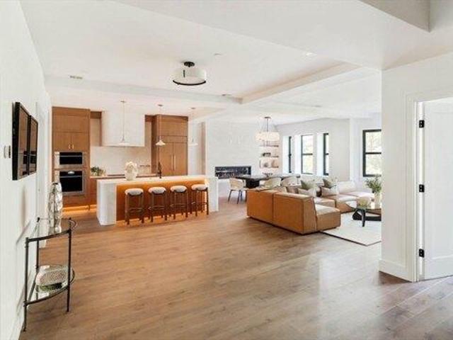 condo with 3 bedroom, Brookline MA ES105080976