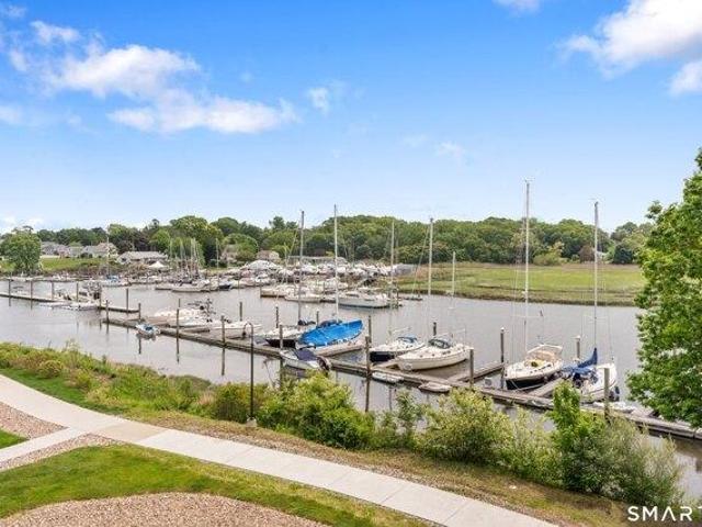condo with 3 bedroom, Branford CT DLS103100398