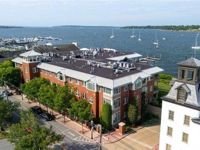 condo with 3 bedroom, Bristol RI DS104152409