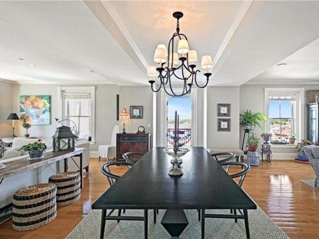 condo with 3 bedroom, Bristol RI ES104233089