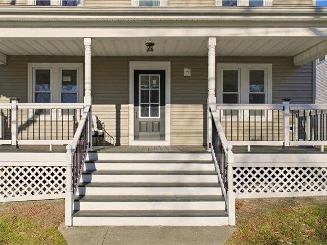 condo with 3 bedroom, Bristol RI ES103160489