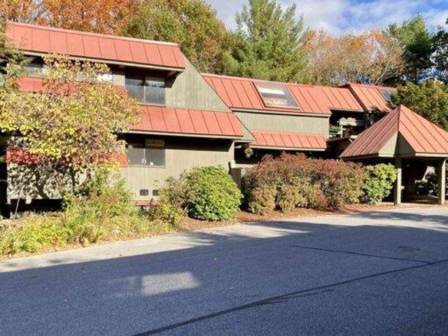 condo with 3 bedroom, Burlington VT DS102800249