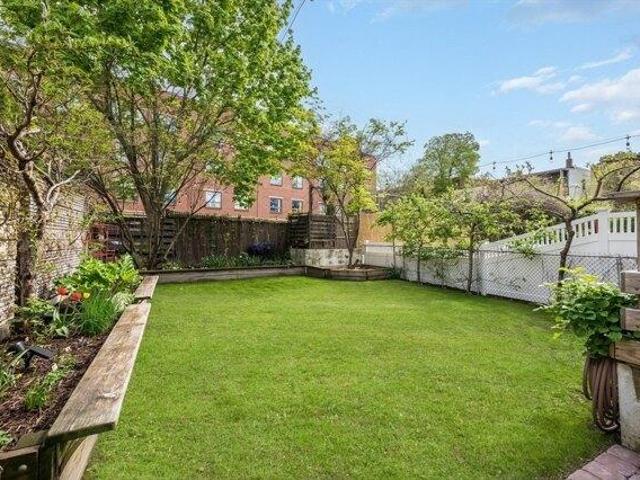 condo with 3 bedroom, Cambridge MA DLS102670423