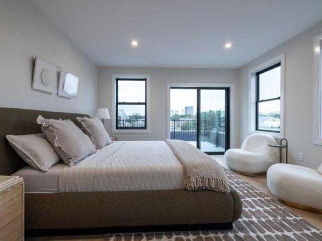 condo with 3 bedroom, Cambridge MA DS102412078