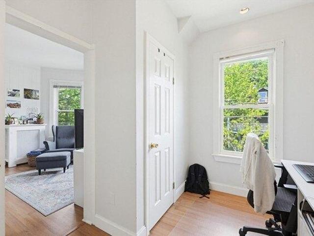 condo with 3 bedroom, Cambridge MA DS103495094