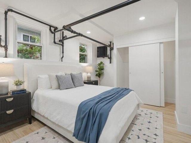 condo with 3 bedroom, Cambridge MA DS103930390