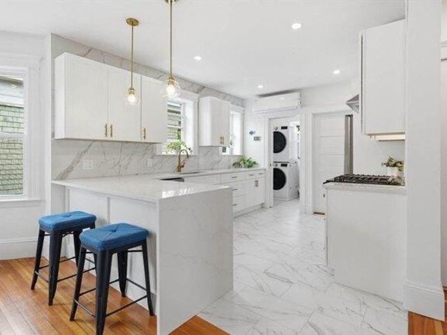 condo with 3 bedroom, Cambridge MA DS104295438