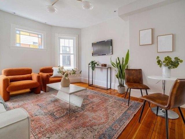 condo with 3 bedroom, Cambridge MA ES103020711