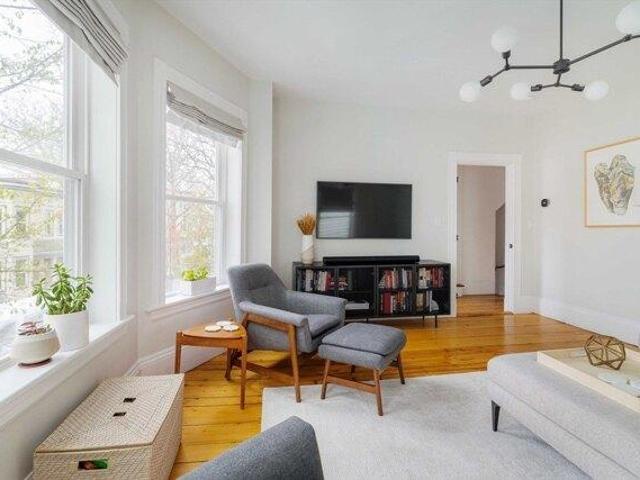 condo with 3 bedroom, Cambridge MA ES103074209