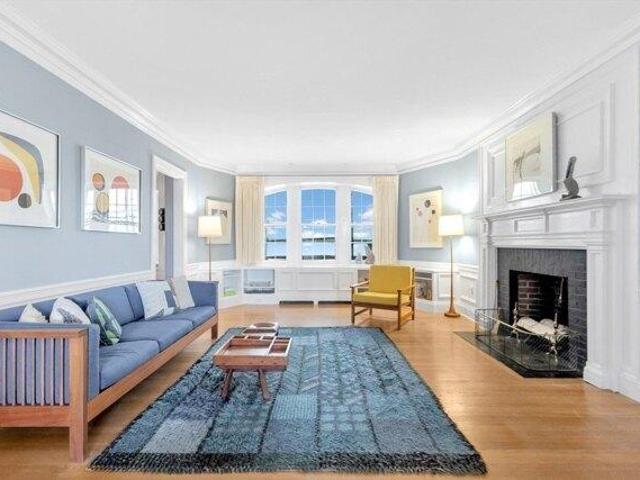 condo with 3 bedroom, Cambridge MA ES103128020