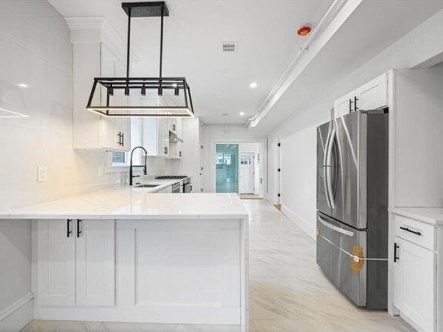 condo with 3 bedroom, Cambridge MA ES104808154