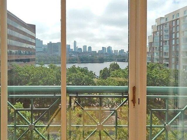 condo with 3 bedroom, Cambridge MA ES105080114