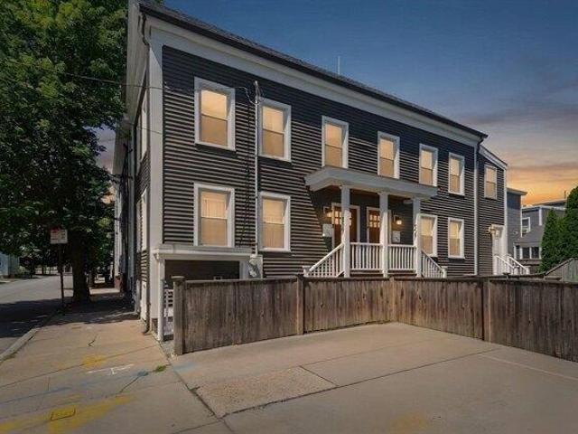 condo with 3 bedroom, Cambridge MA ES105093697