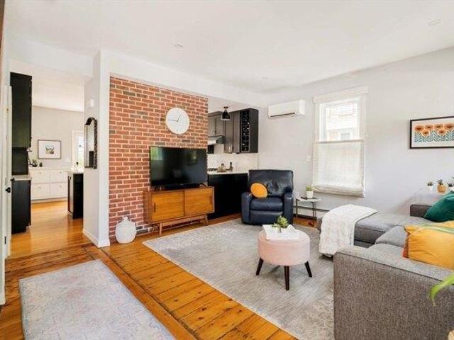 condo with 3 bedroom, Cambridge MA ES105191007