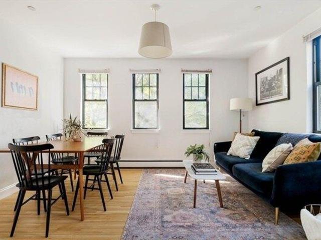 condo with 3 bedroom, Cambridge MA ES105231939