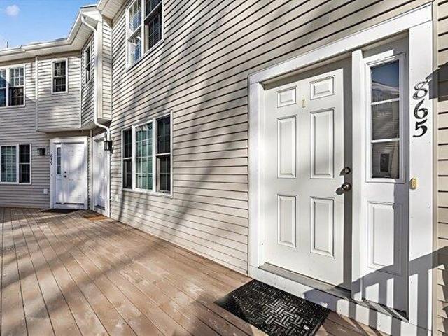 condo with 3 bedroom, Canton MA DS102343765