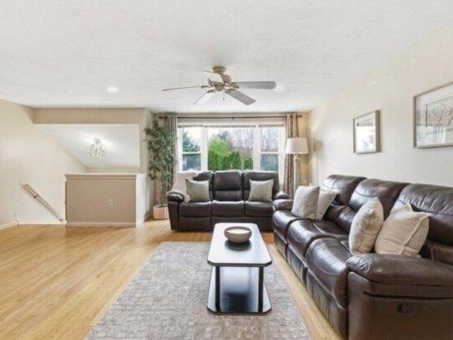 condo with 3 bedroom, Canton MA DS103969726