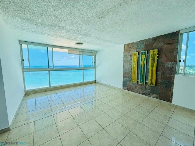 condo with 3 bedroom, Carolina RI DLS102282762