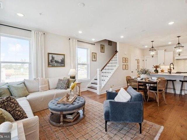 condo with 3 bedroom, Chantilly VA ES103605342