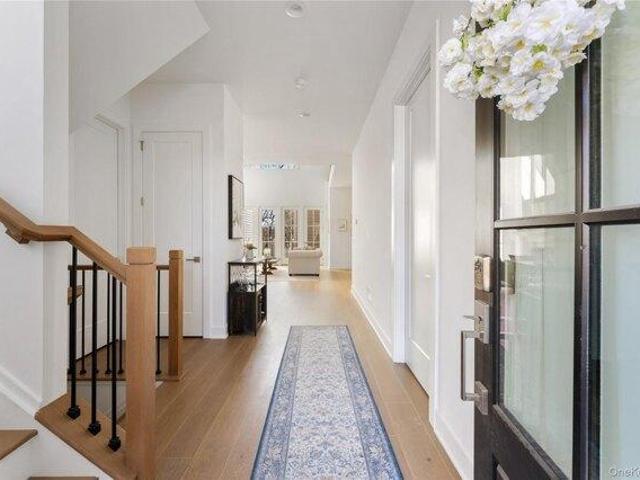 condo with 3 bedroom, Chappaqua NY DLS102528362