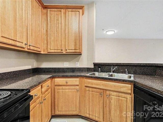 condo with 3 bedroom, Charlotte NC ES103601017