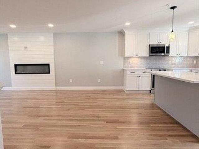 condo with 3 bedroom, Chelmsford MA ES105094633