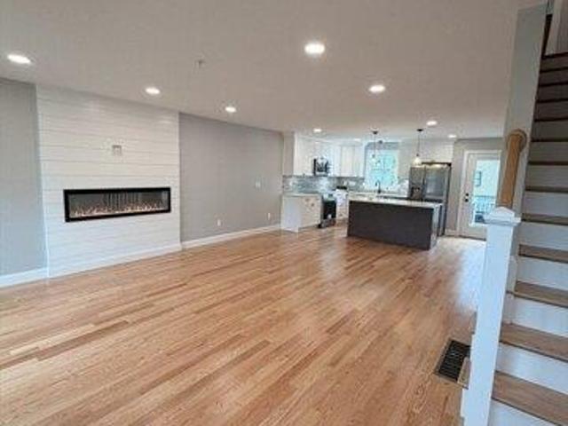 condo with 3 bedroom, Chelmsford MA ES102859556