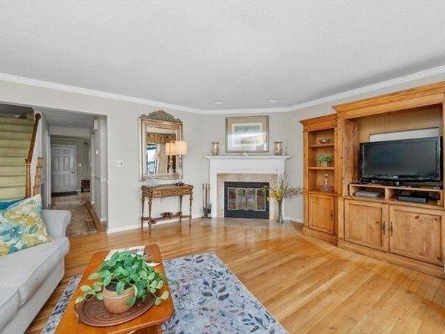 condo with 3 bedroom, Chelsea MA DS102729375