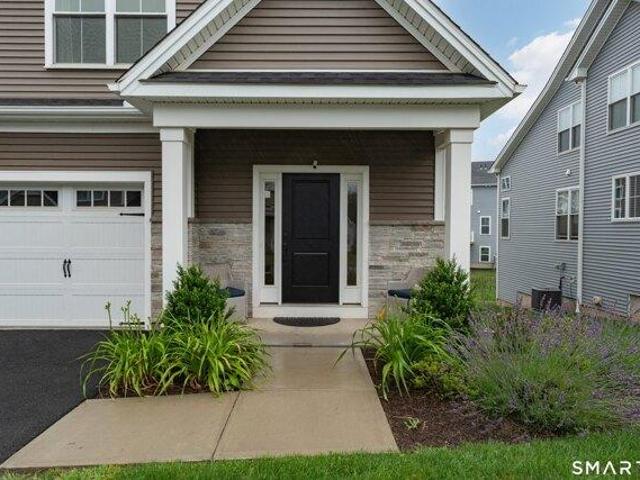 condo with 3 bedroom, Cheshire CT ES104375682