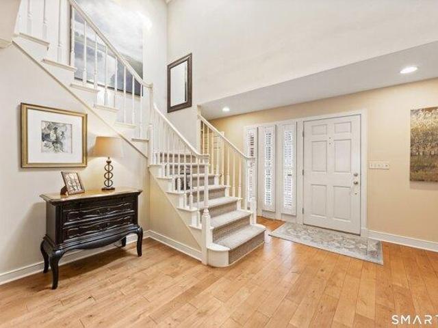 condo with 3 bedroom, Cheshire CT ES104851041