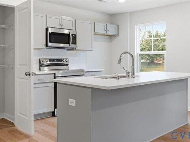 condo with 3 bedroom, Chesterfield VA ES104899234