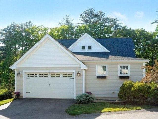 condo with 3 bedroom, Concord MA DS104076985